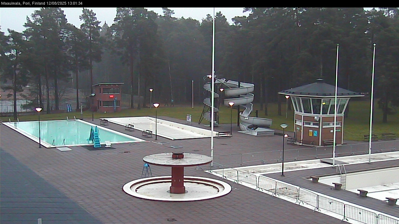 Webcam Pori / Blick aufs Freibad (Porin maauimala) kleines Becken / Satakunta / Finnland
